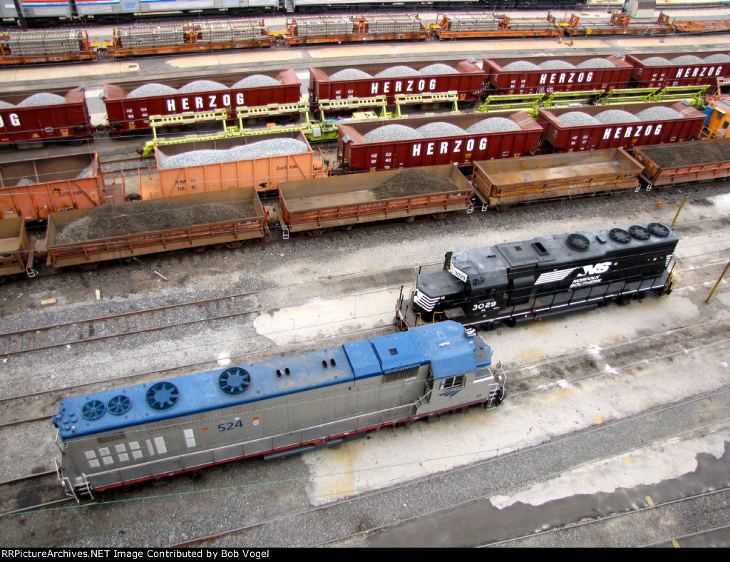 AMTK 524 and NS 3029